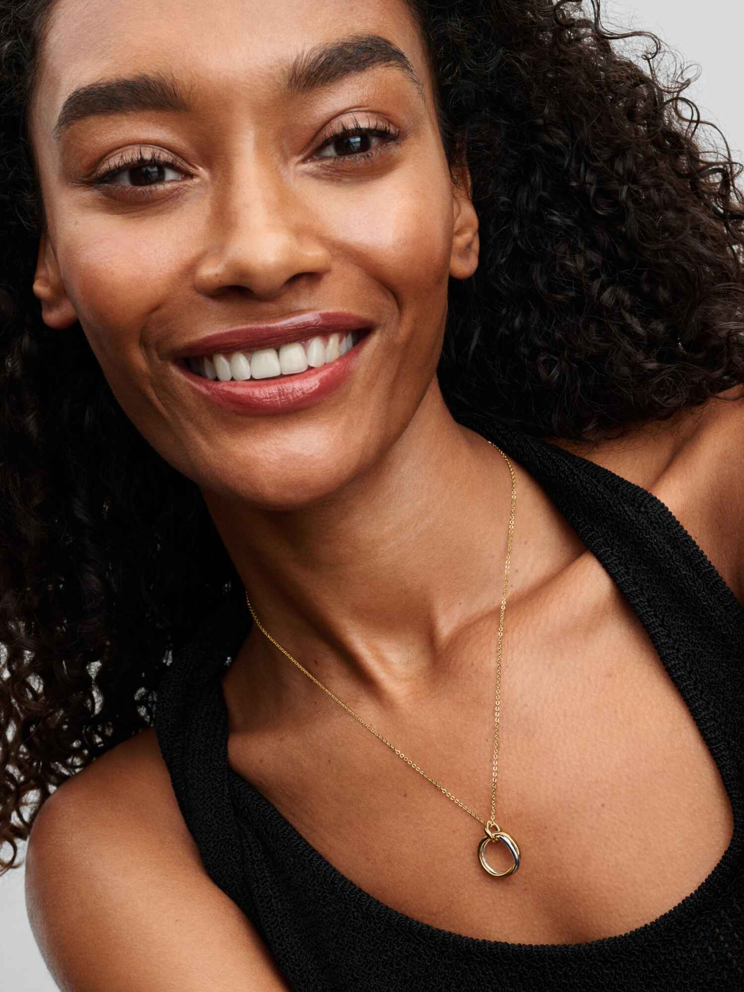 Pendant necklaces, Initial & Letter Pendants | Pandora NZ